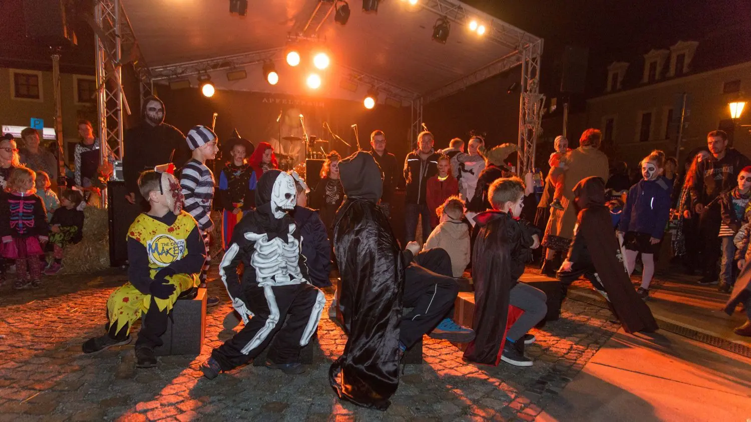 Halloween in Ruhland 2023: Nichts für schwache Nerven – Kleinstadt wird ...