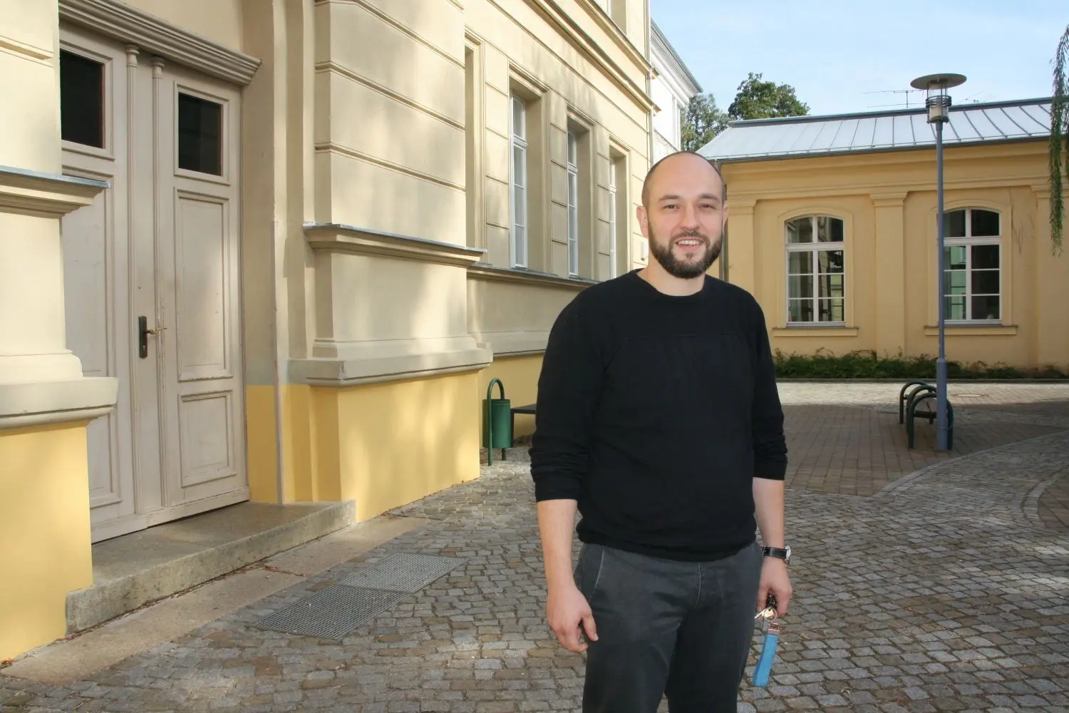 Polizei am Gymnasium in Luckau: Nach angedrohter Gewalt-Tat – findet ...