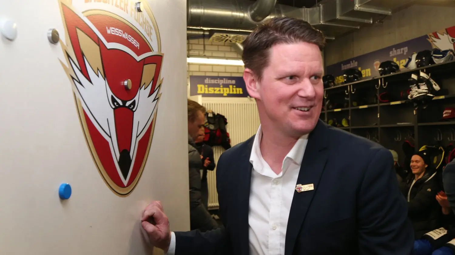 DEL2 in Weißwasser: Lausitzer Füchse halten Trainer Väkiparta – was ...