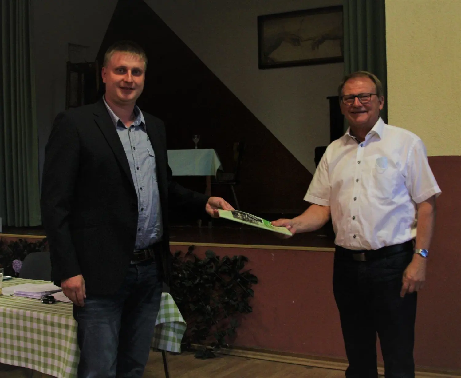 Neuer Bürgermeister: Drangosch stellt sich in Lichterfeld großen ...