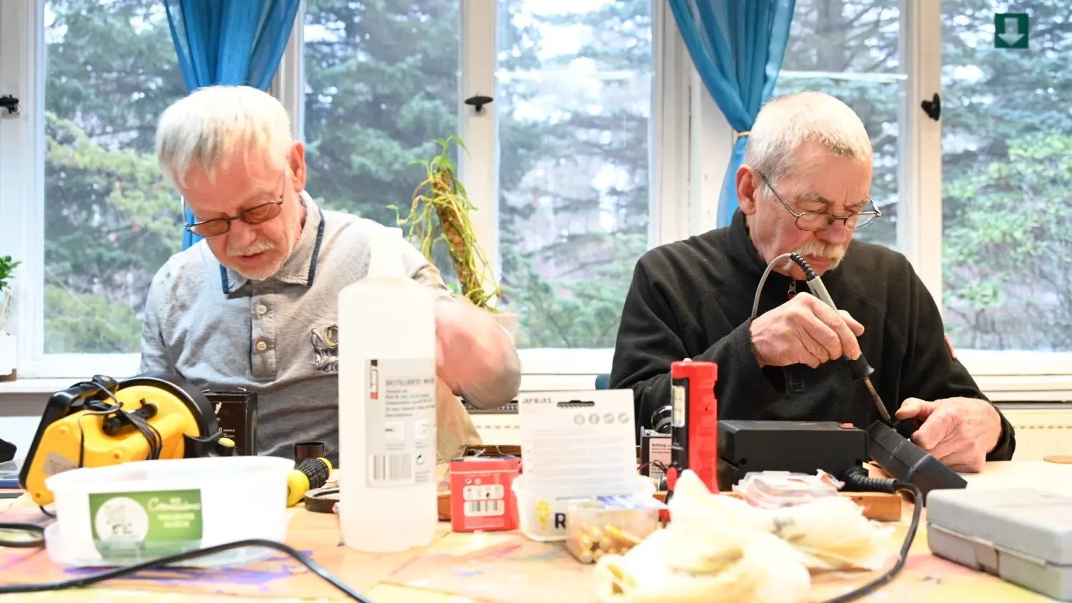 Repair-Café in Weißwasser: Alte Geräte reparieren – alles zum Angebot ...